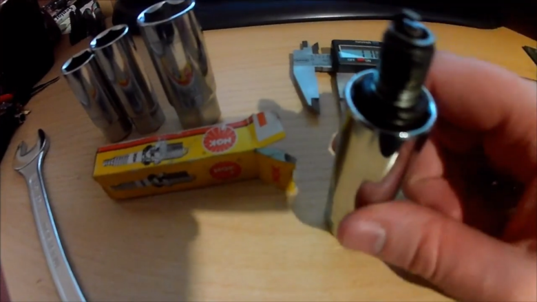 What Size Socket for Spark Plugs? - CarProfy